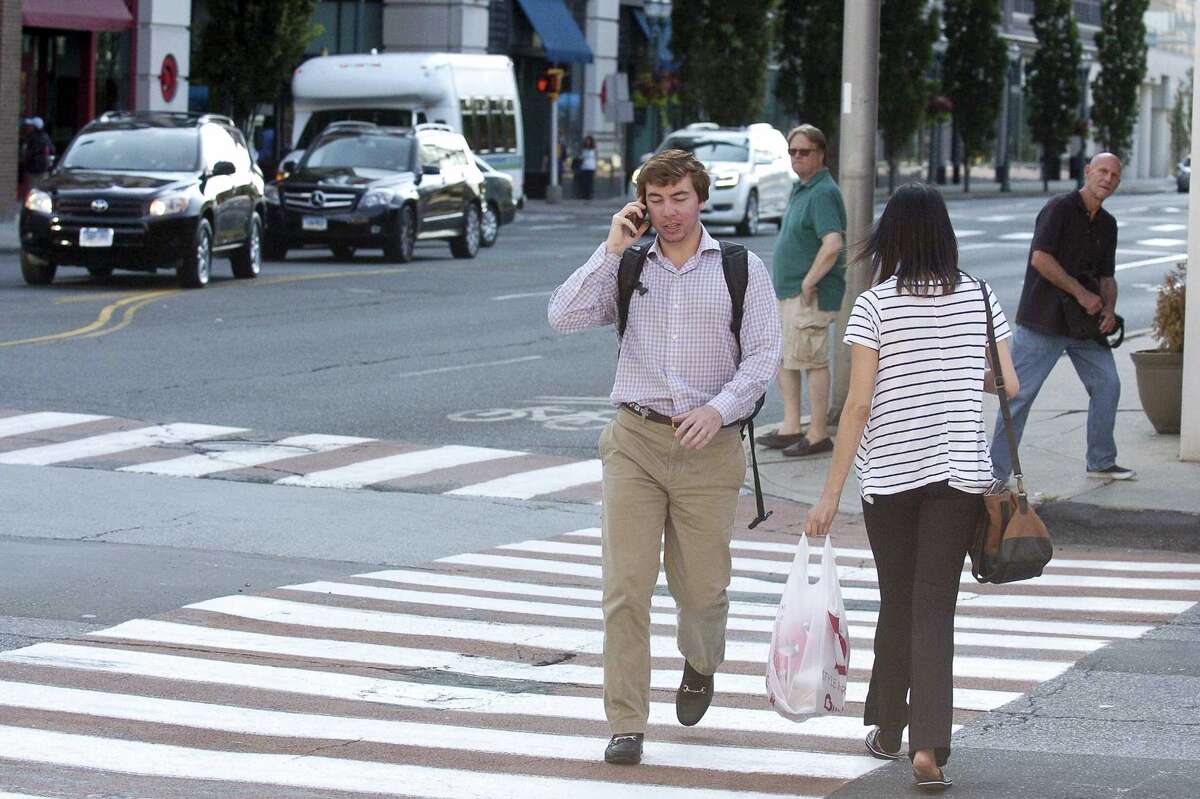 Proposed pedestrian cellphone ban loses strength in Stamford