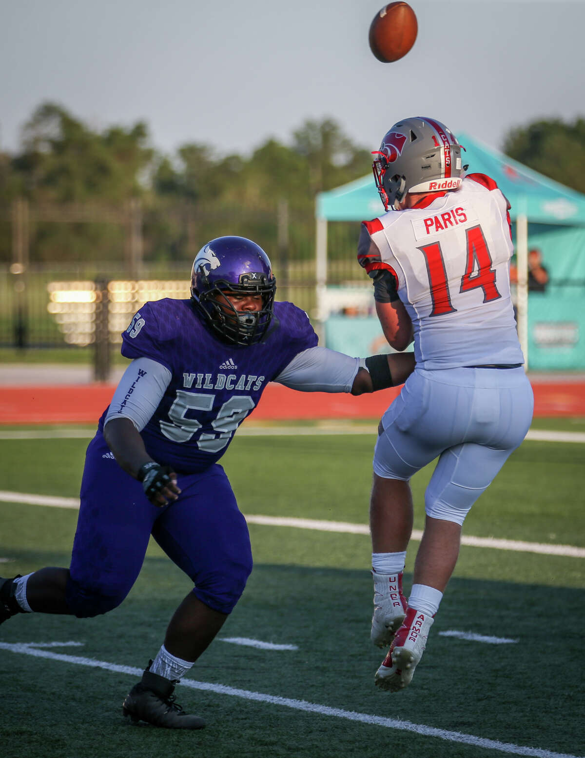 FOOTBALL: Splendora scores late touchdown to beat Humble