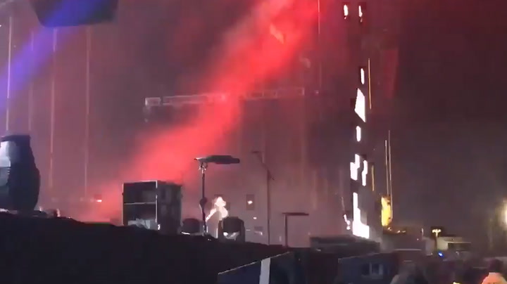 Dramatic video shows the horrific moment shots rang out at Las Vegas ...
