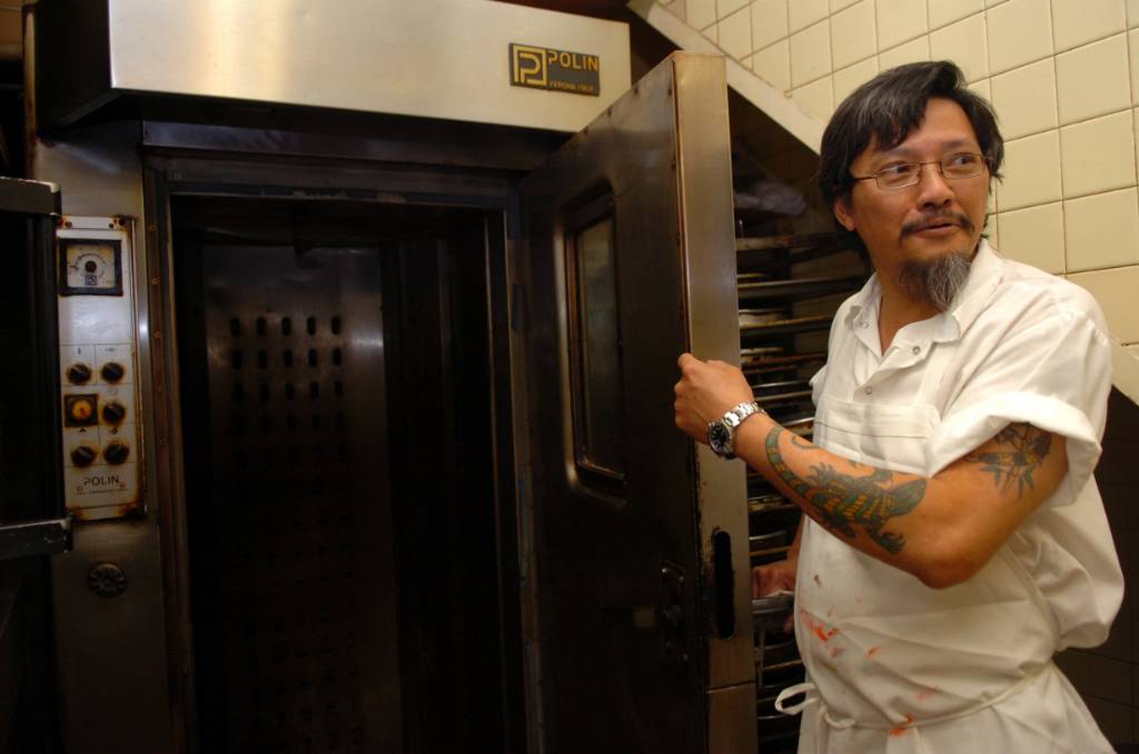 Hot n' Cold: Some employees fight Thursday's extreme heat, while others ...