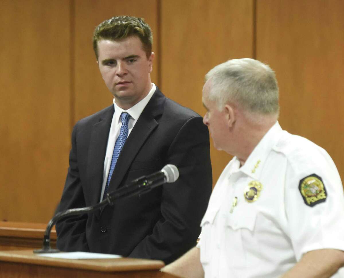 New Greenwich police officers sworn in