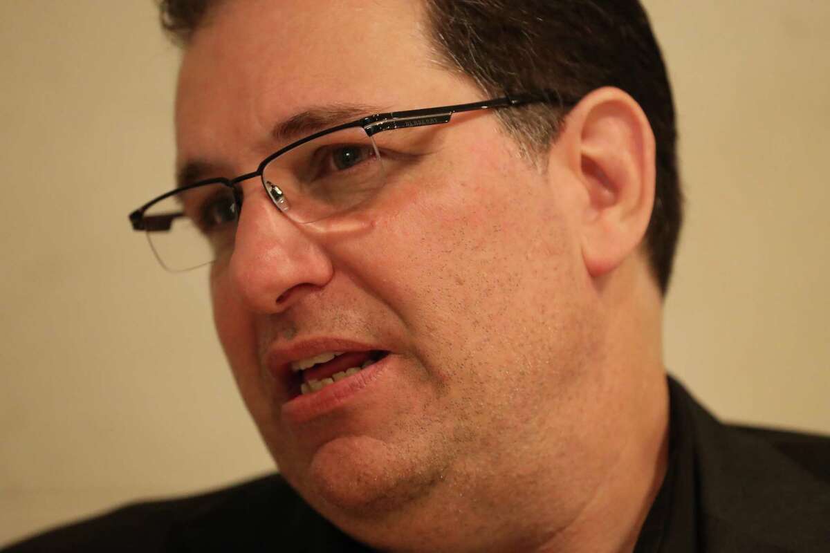 Kevin Mitnick, a legal hacker, warns of 'the new normal'