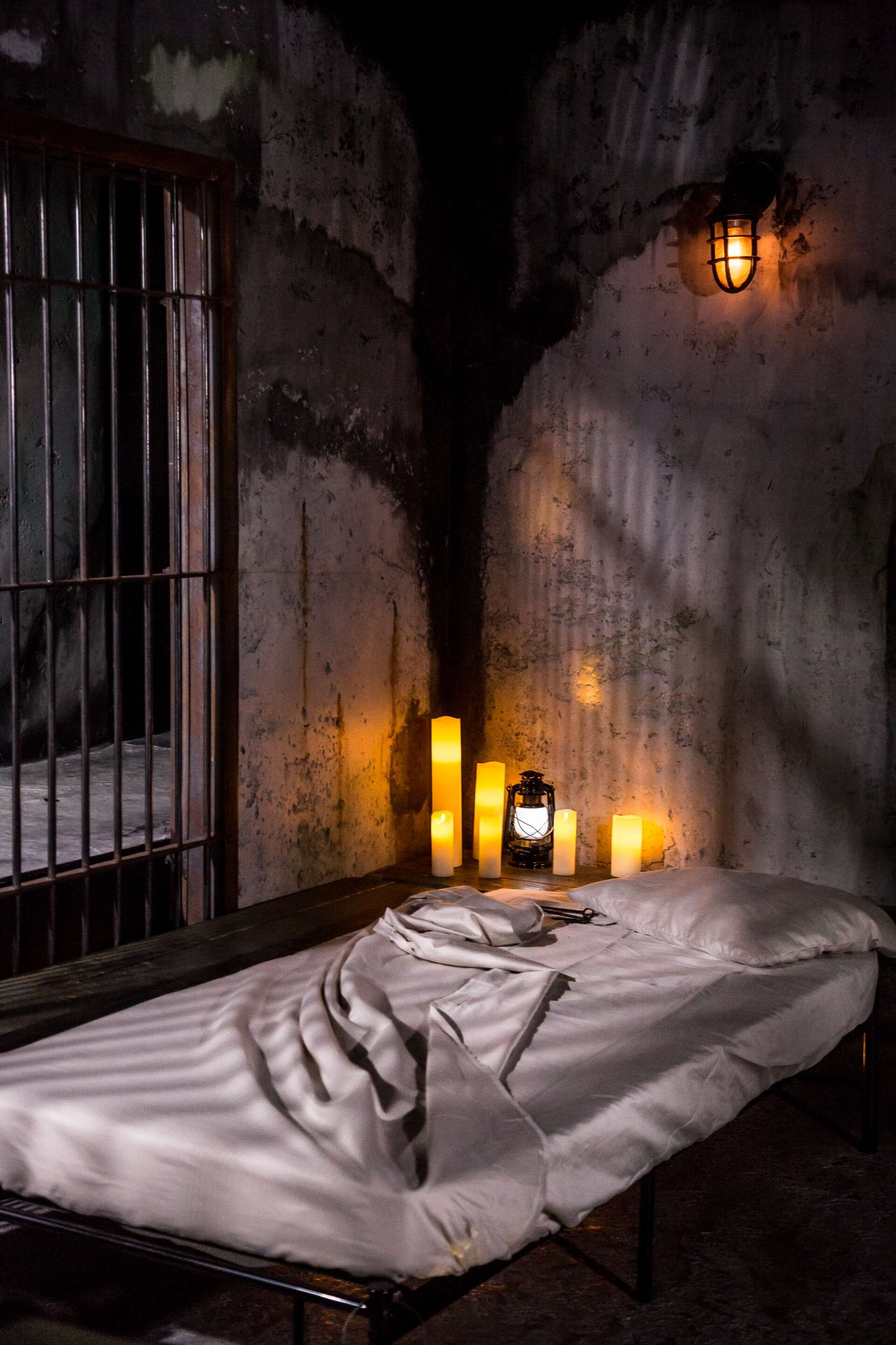 You can pay $666 to stay overnight in a recreated Alcatraz jail cell ...