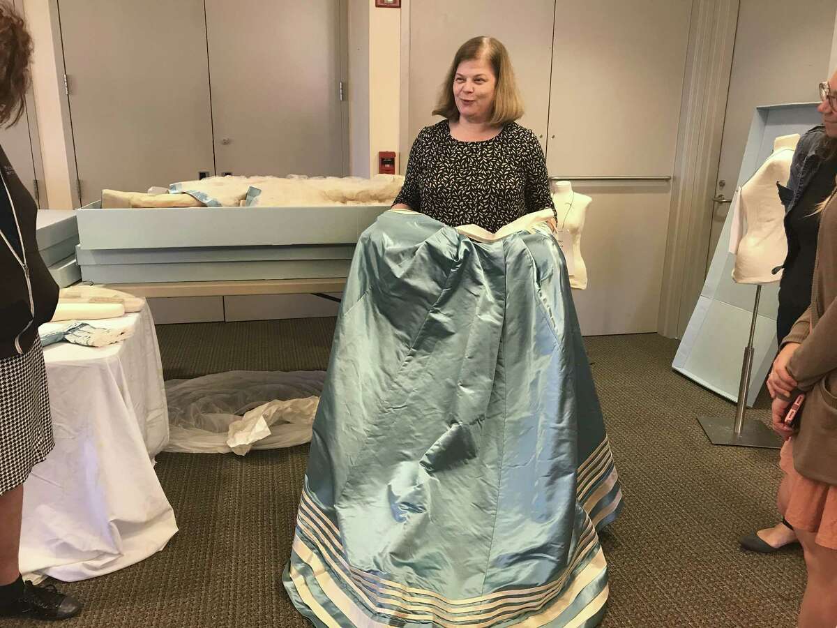 Curator of fashion exibit at Albany Institute finds dresses tell tales