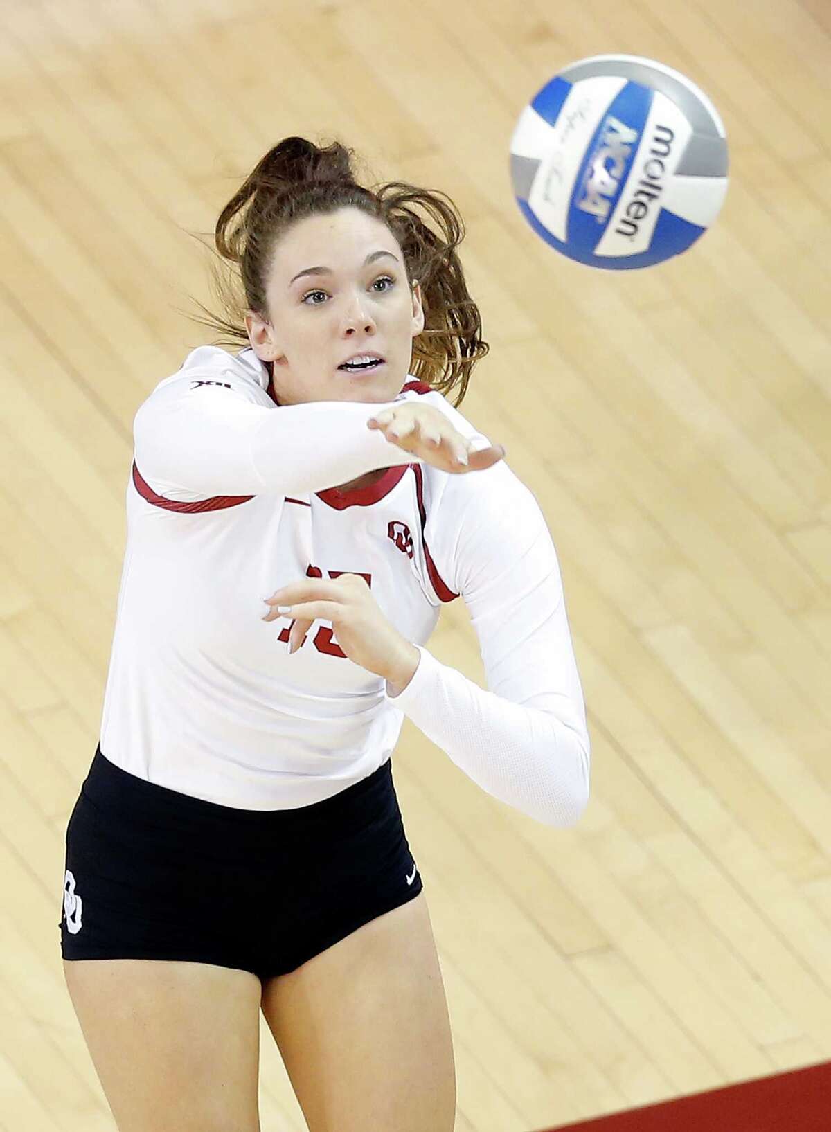 Chambers, Johnson, Kelly top Examiner alumni