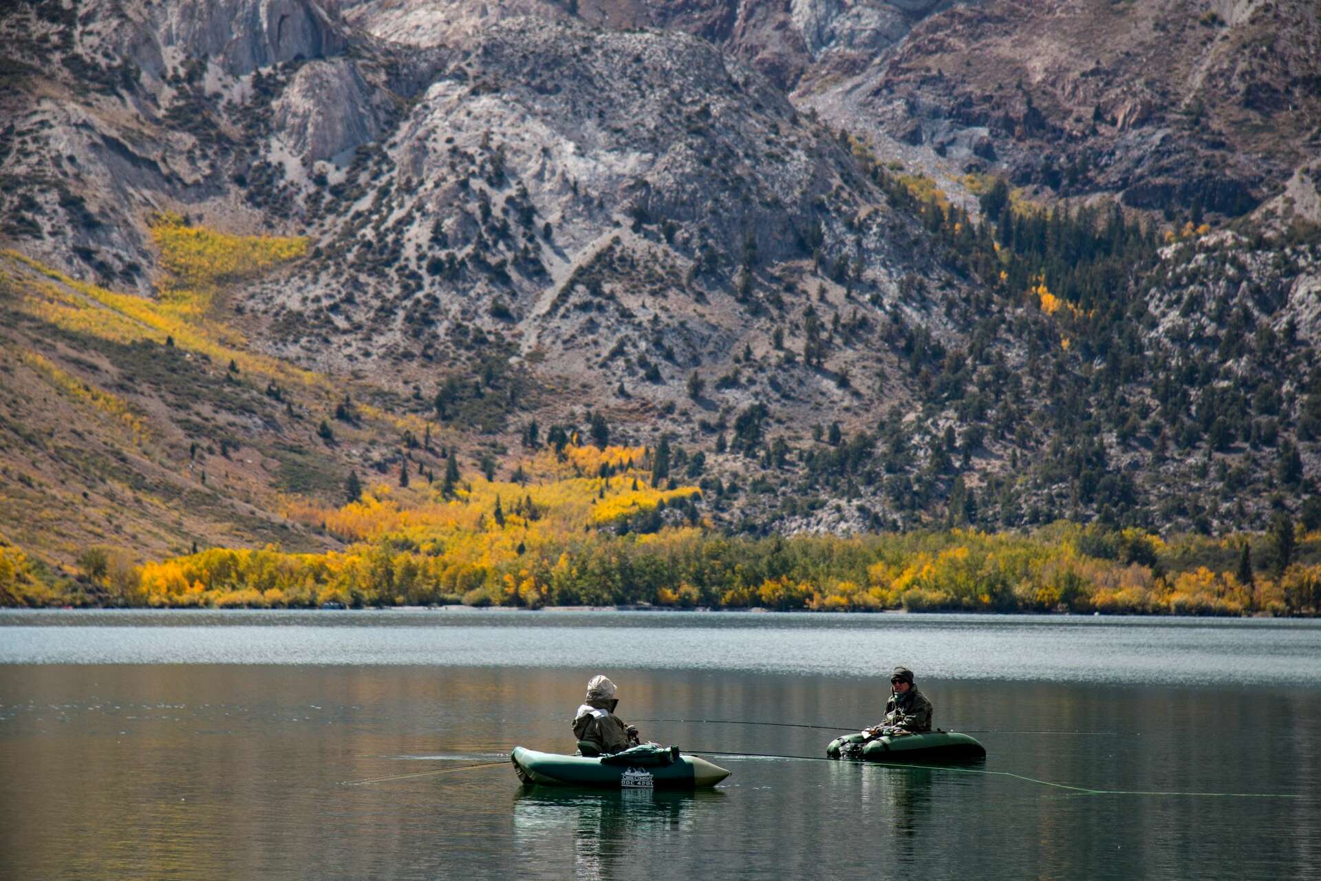 Unusual fall color season finally arrives in California