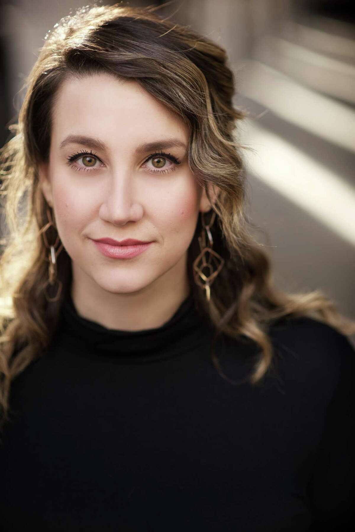 Natalie Weiss plays Molly in ‘Ghost the Musical’ at White Plains ...