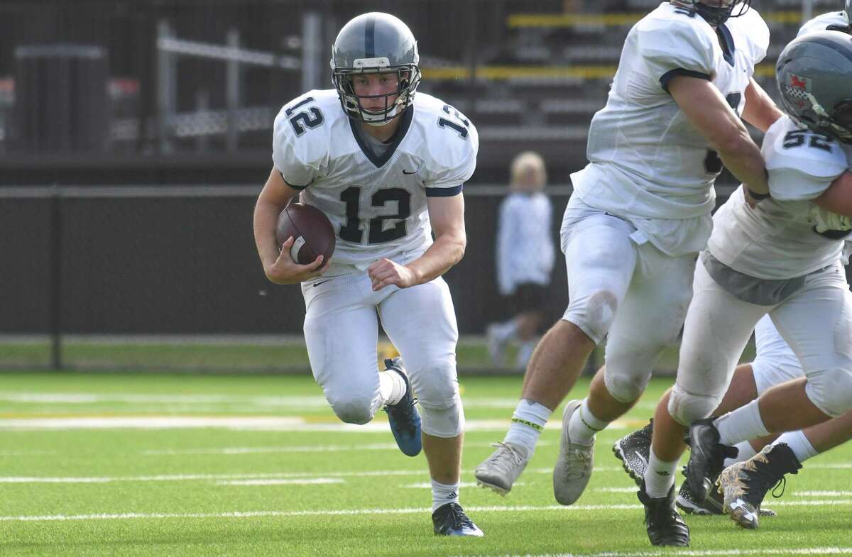 Brunswick football team powers past Kent