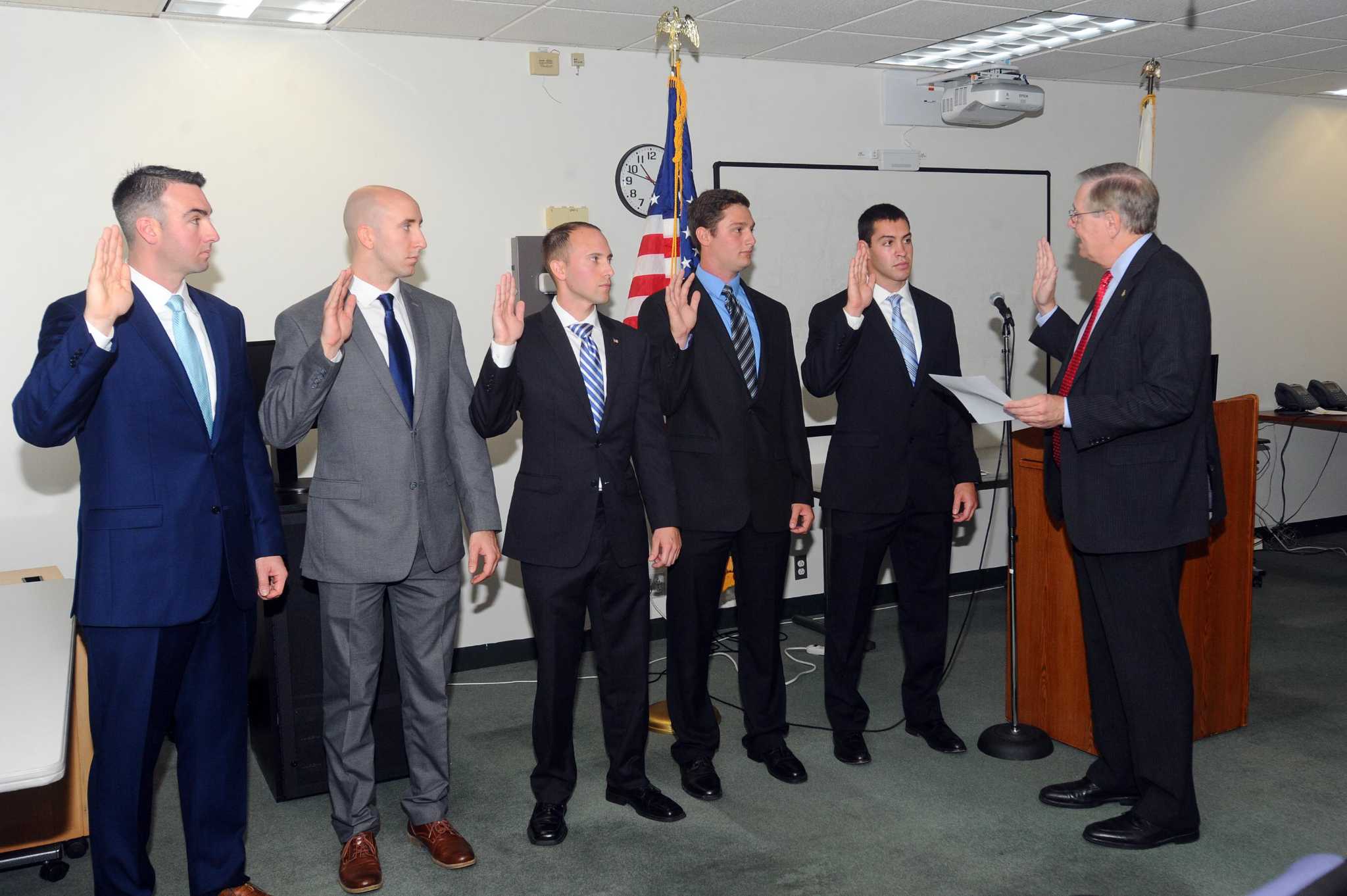 Five new officers join Stamford police department