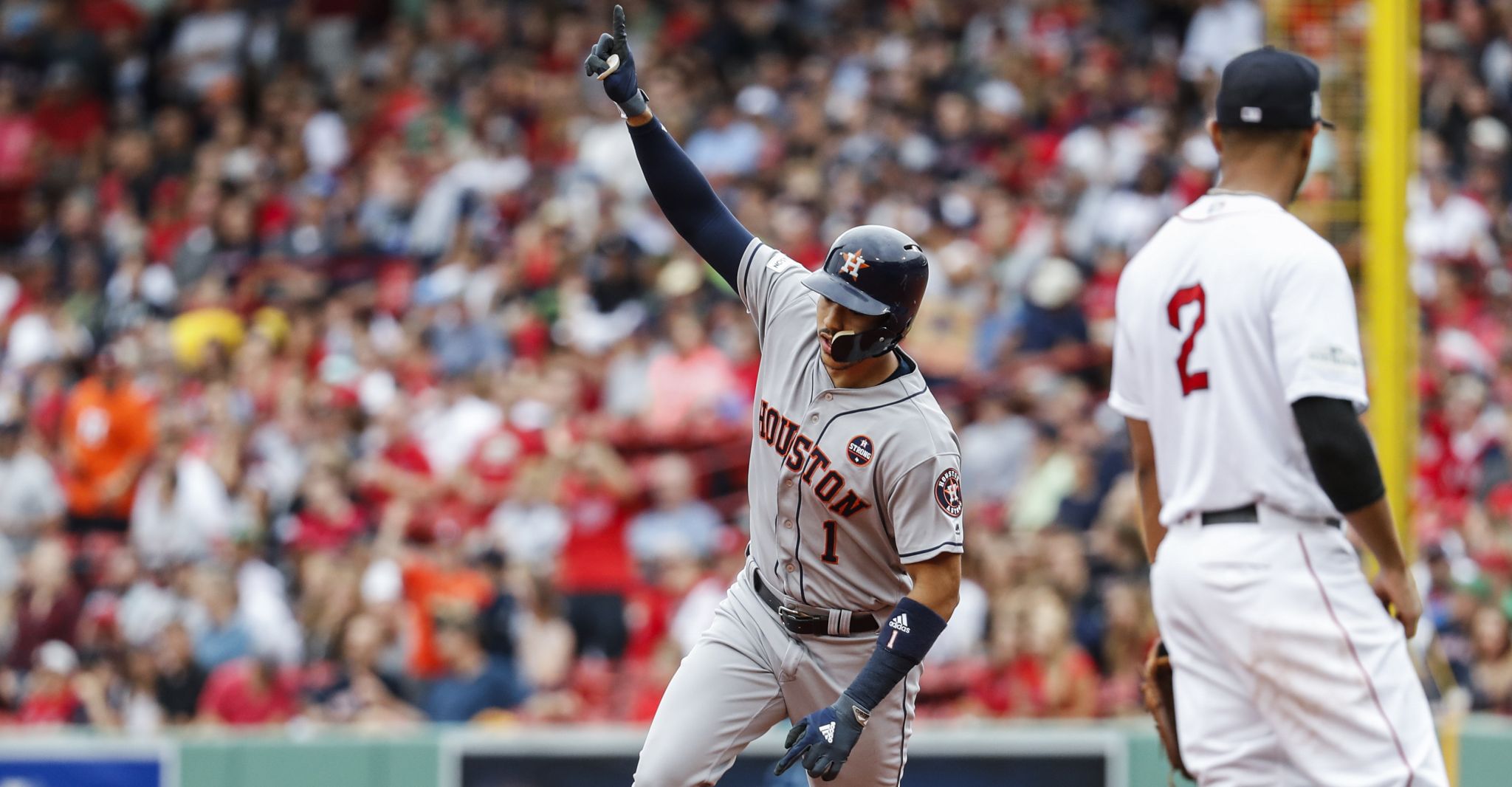 Gameday Live: Astros at Red Sox, Game 3