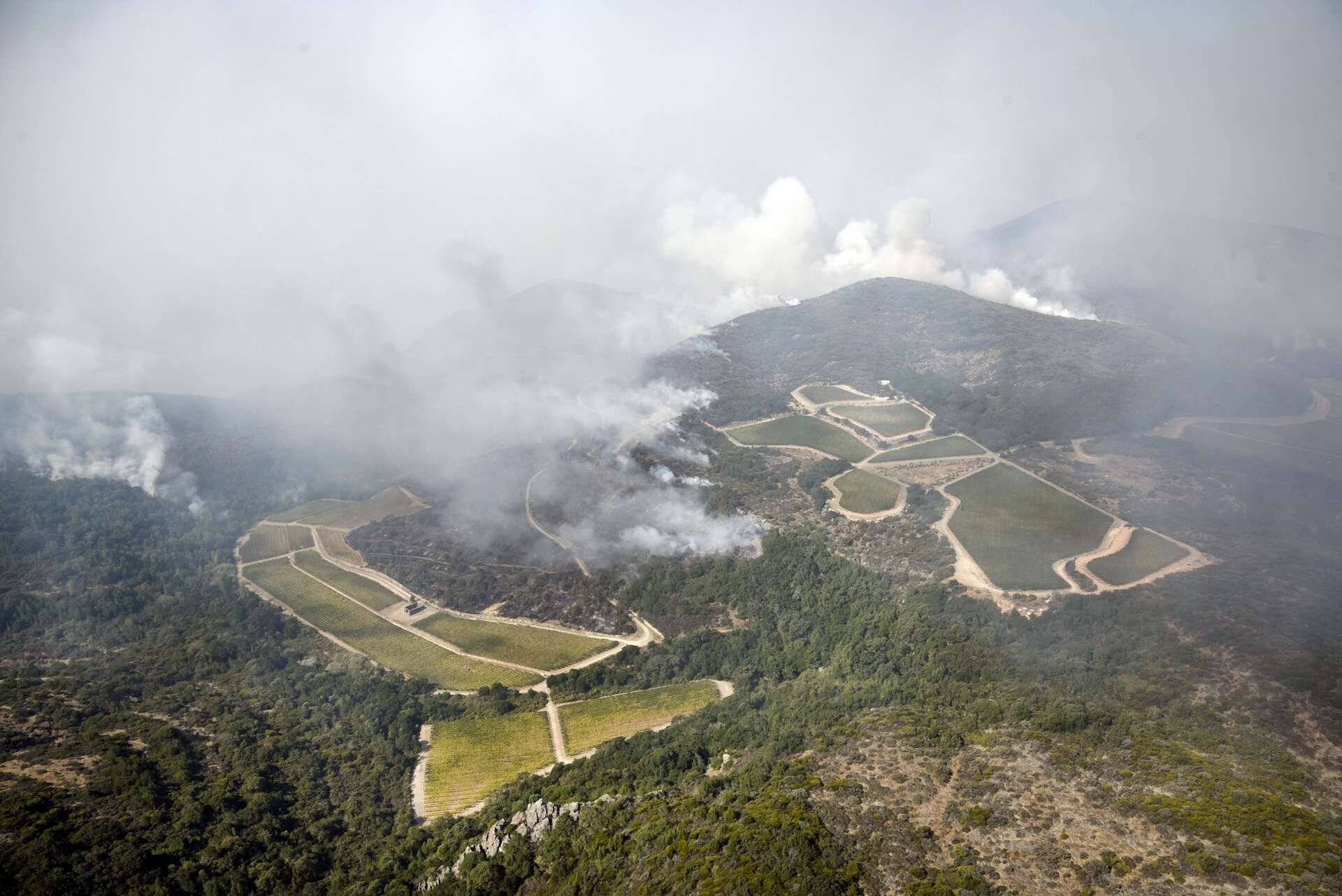 Family reunited with CHP flight crew after Atlas Fire rescue