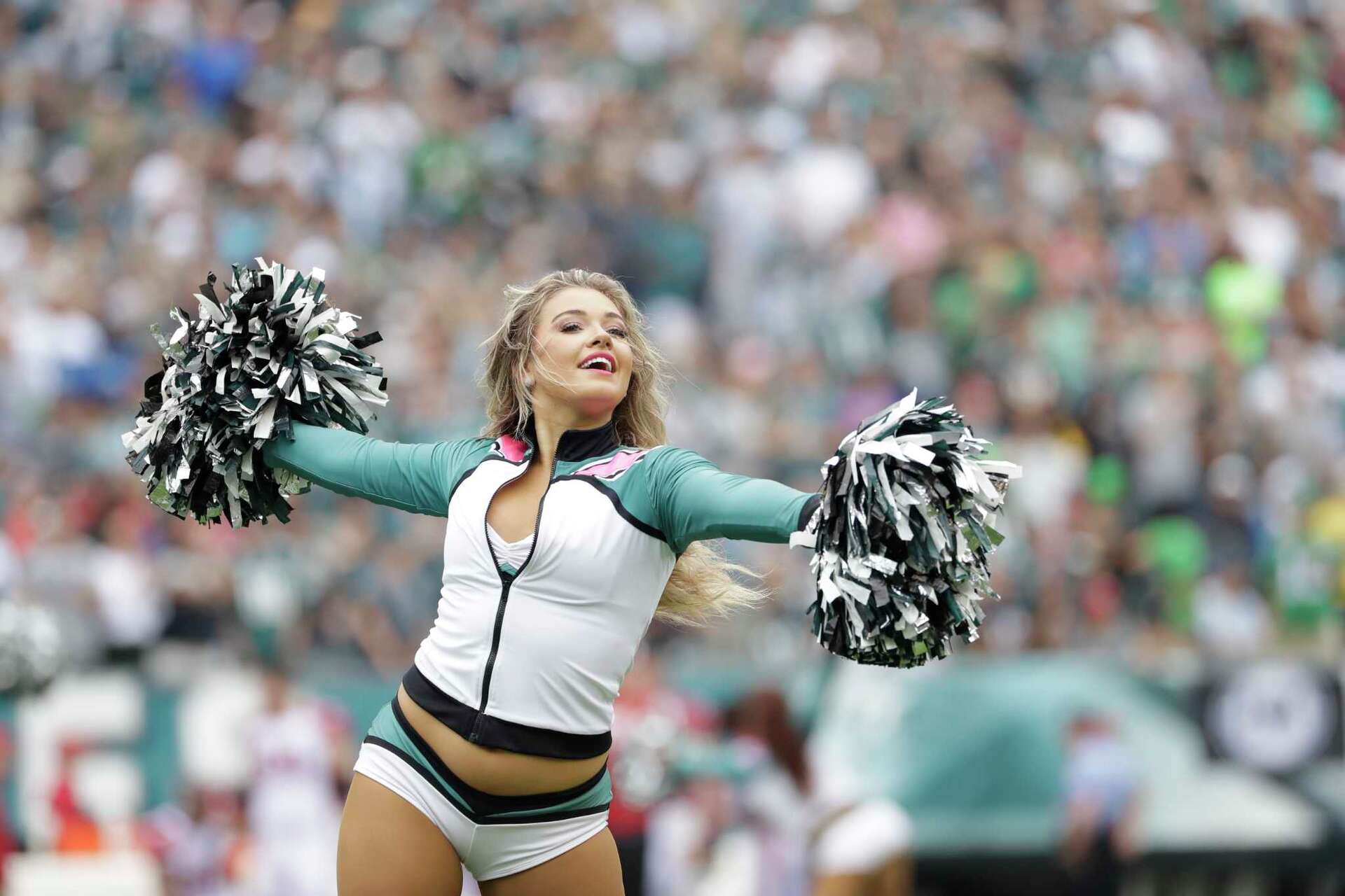 NFL cheerleaders from Week 5
