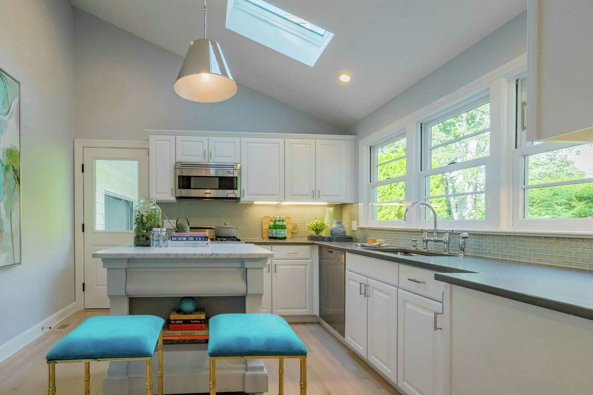 Mar Jennings’ makeover show banishing bad design house by house