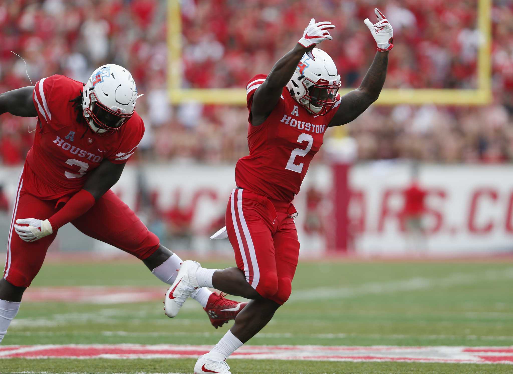 After watching and learning, Khalil Williams making plays for UH