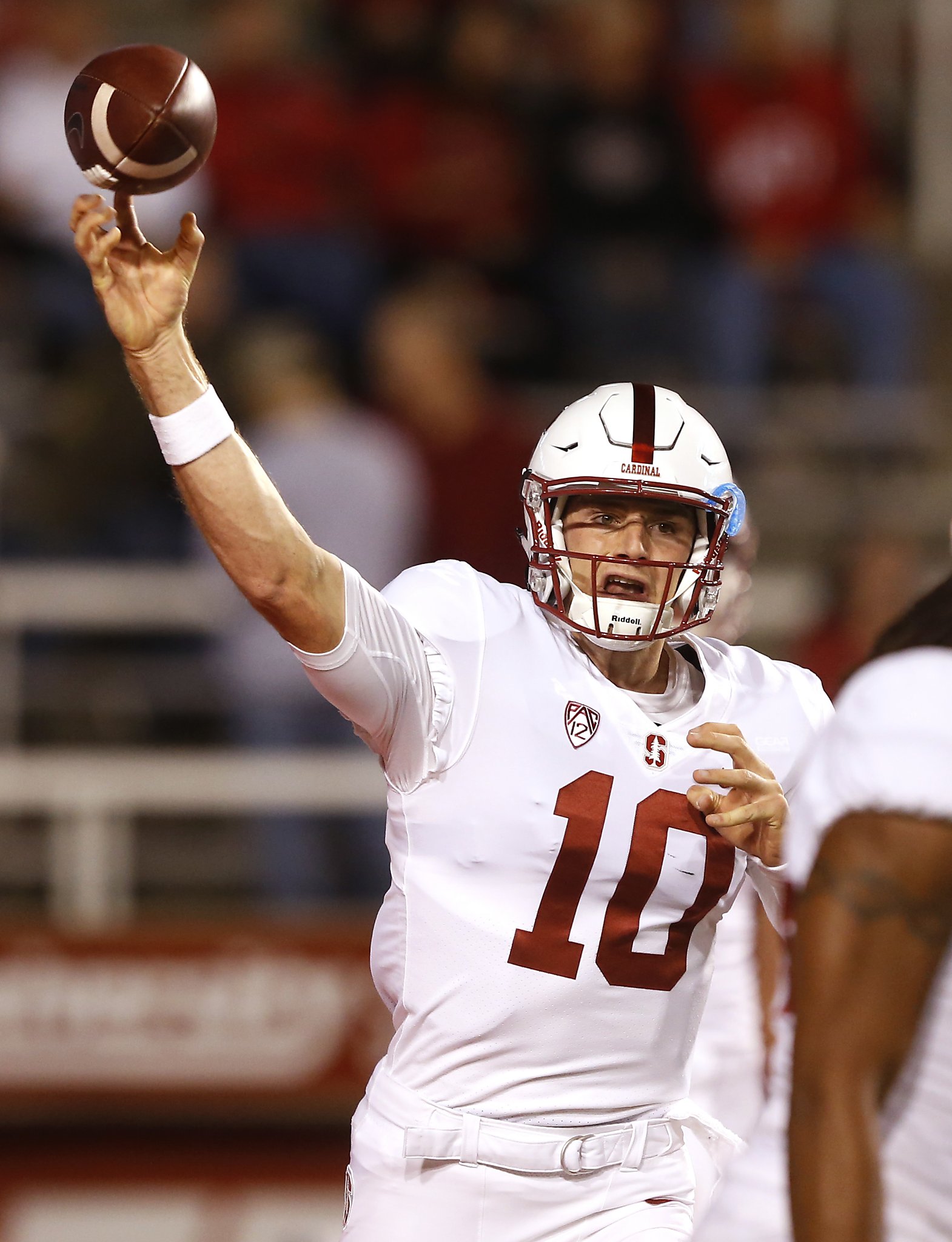Stanford QB Keller Chryst to start vs. Oregon, but K.J. Costello will play