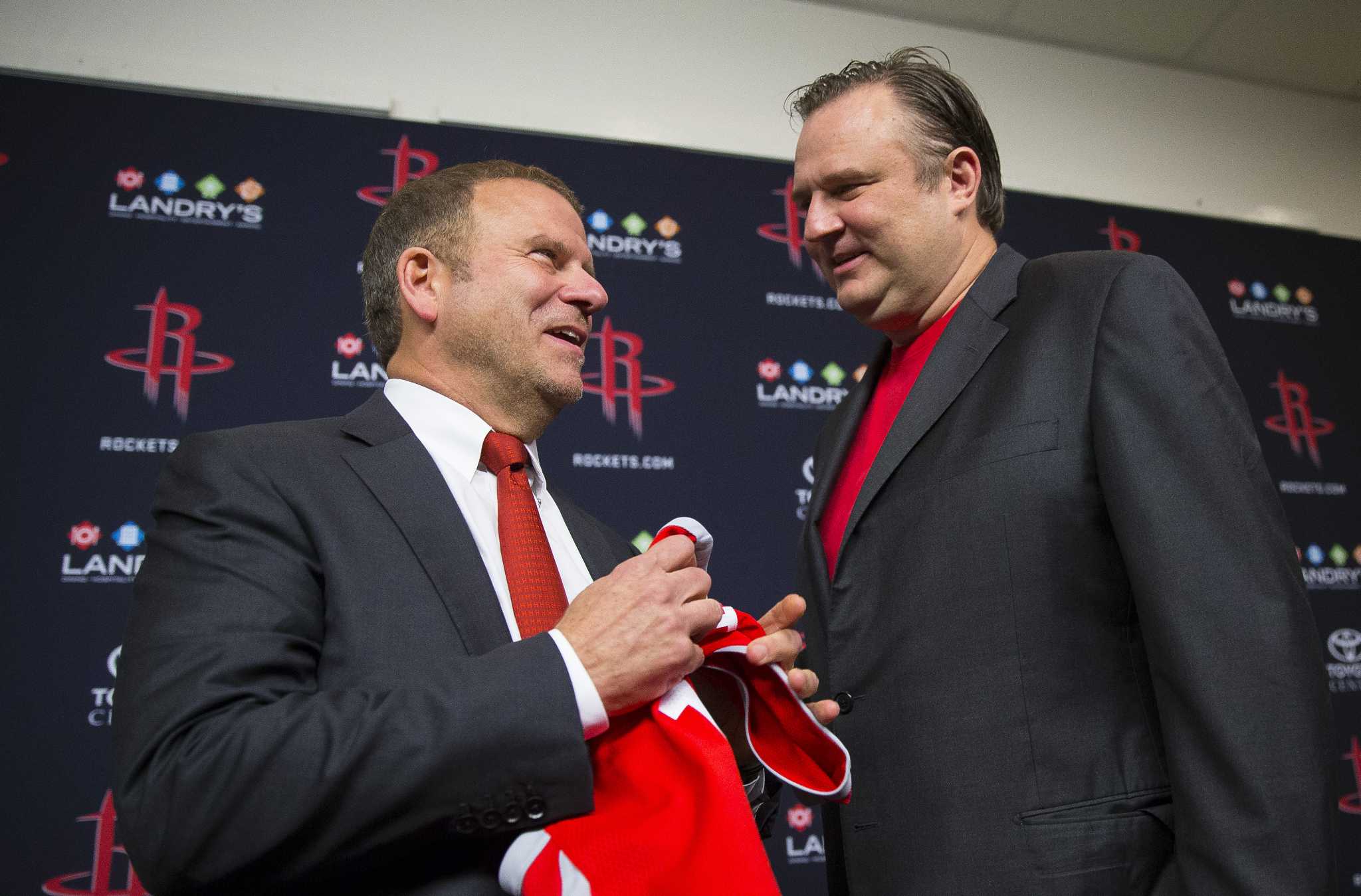 Smith: Rockets stand behind their GM in a volatile league