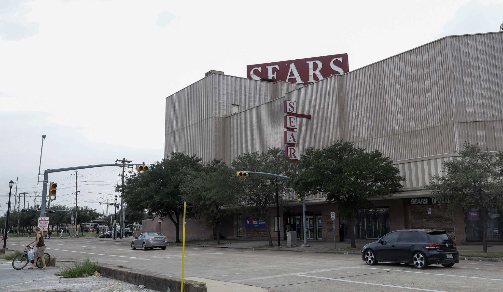 Midtown Sears bows out as retail habits continue to shift