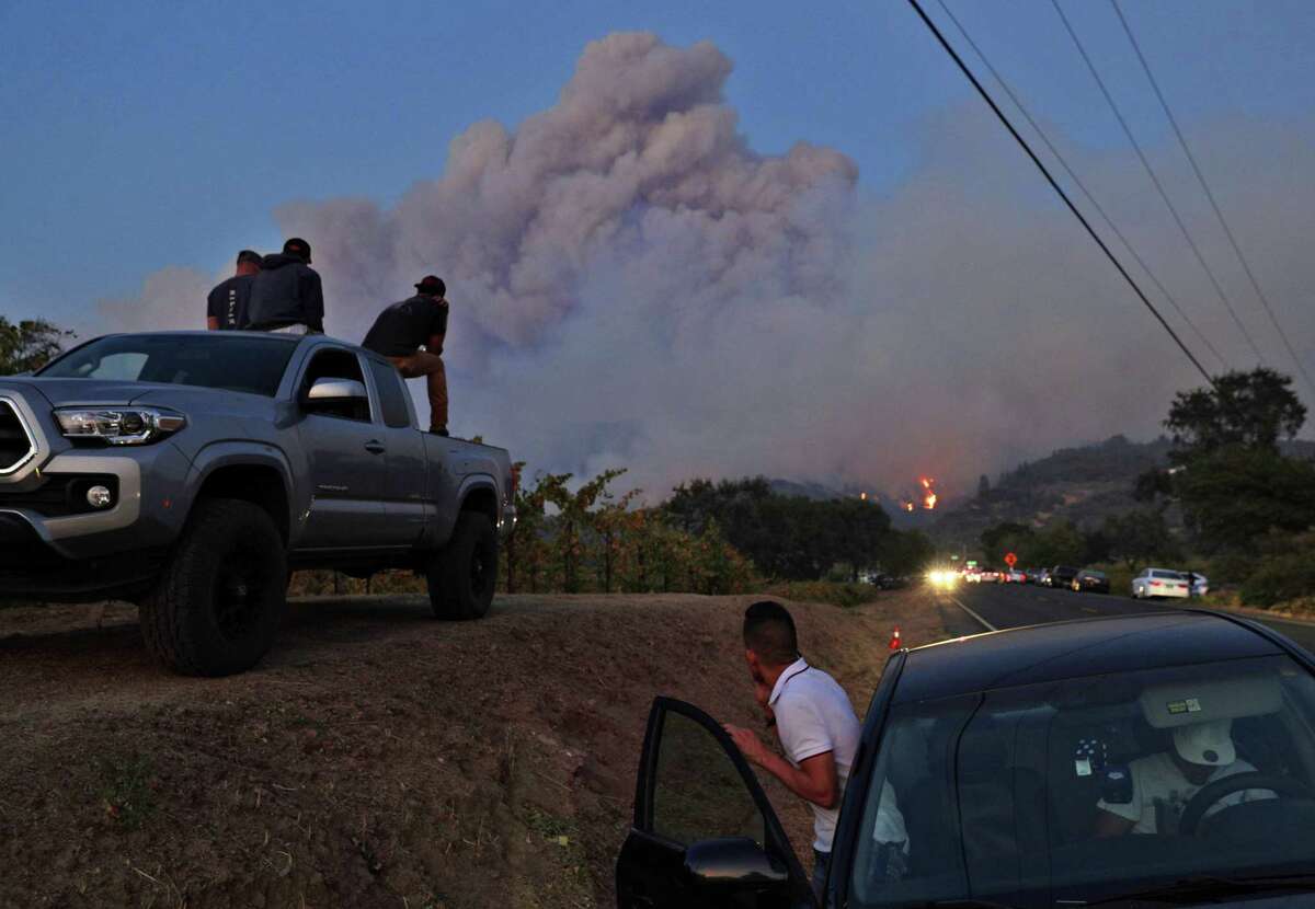 Battle on to halt march of Northern California fires that have killed ...