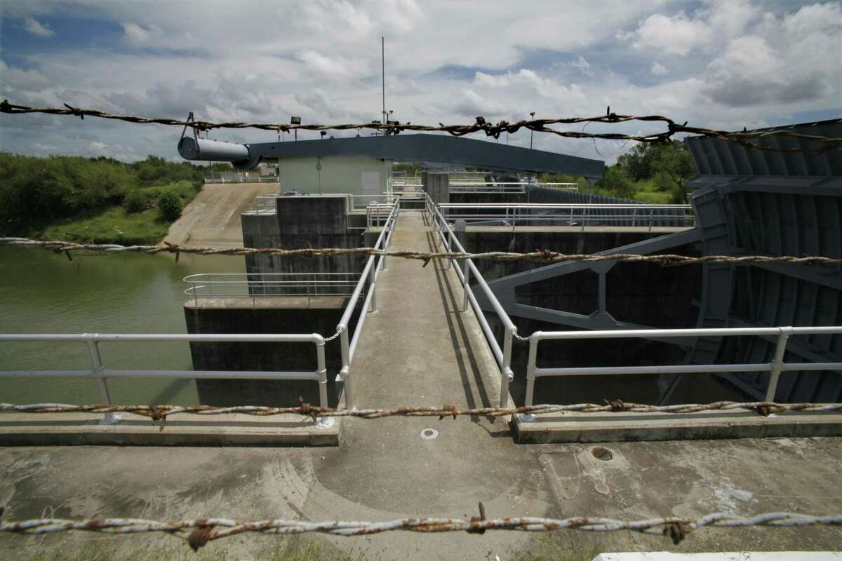 Five of six Rio Grande dams have ‘urgent’ safety concerns