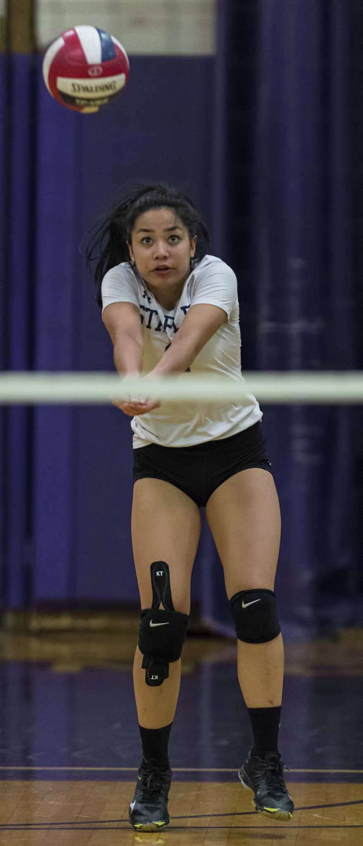 Staples takes five-set volleyball battle over Westhill