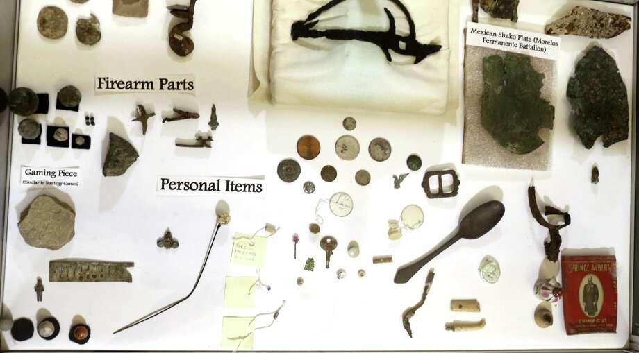 Weapons, personal items of Alamo defenders unveiled at one-day-only ...