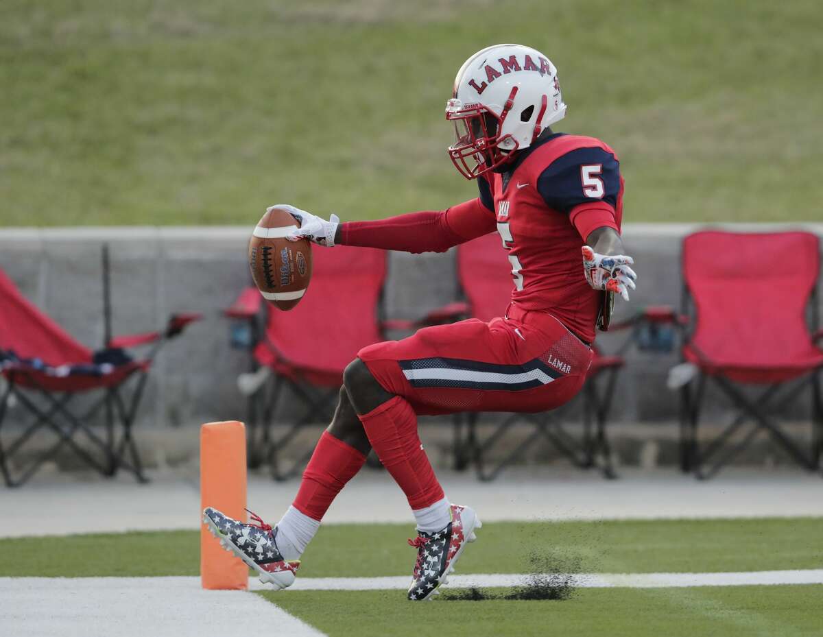 Lamar's D'Shawn Jamison commits to Texas