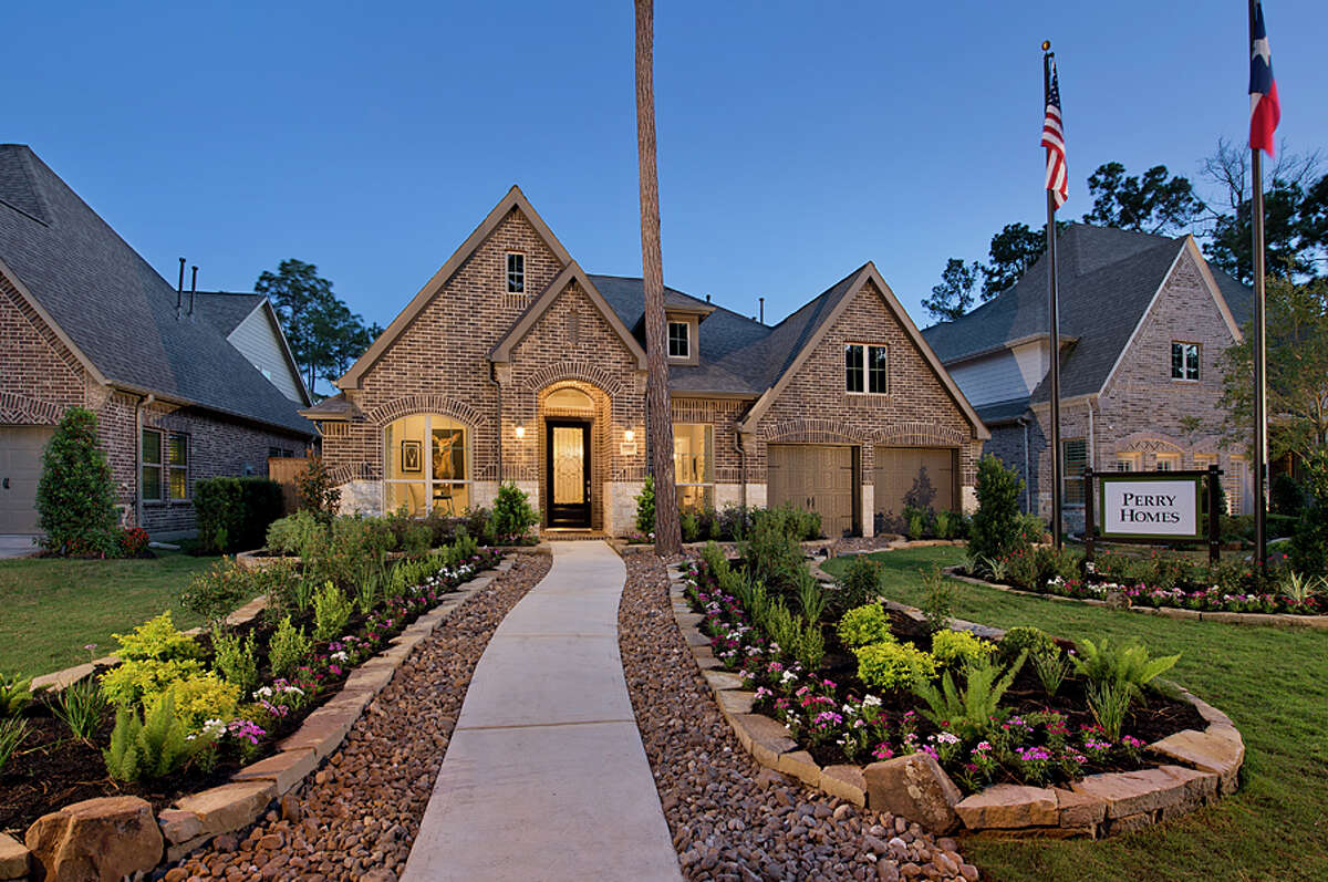The Groves unveils more model homes, Harvey incentives