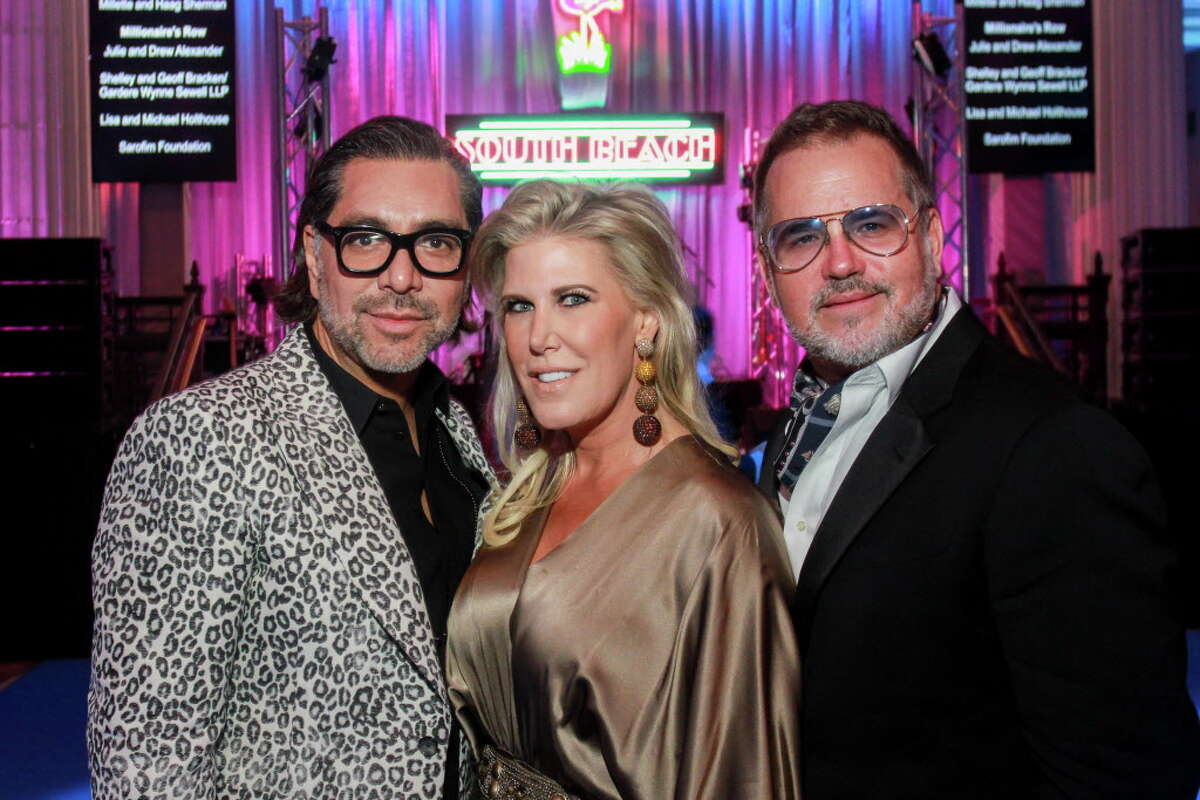 "Club Miami Vice" raises nearly $1 million for Children Museum of Houston