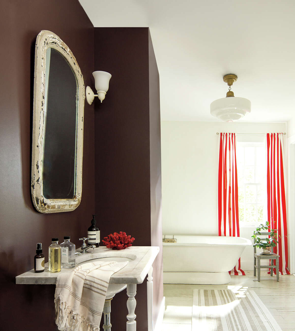 Wading through a sea of paint colors doesn't have to be overwhelming