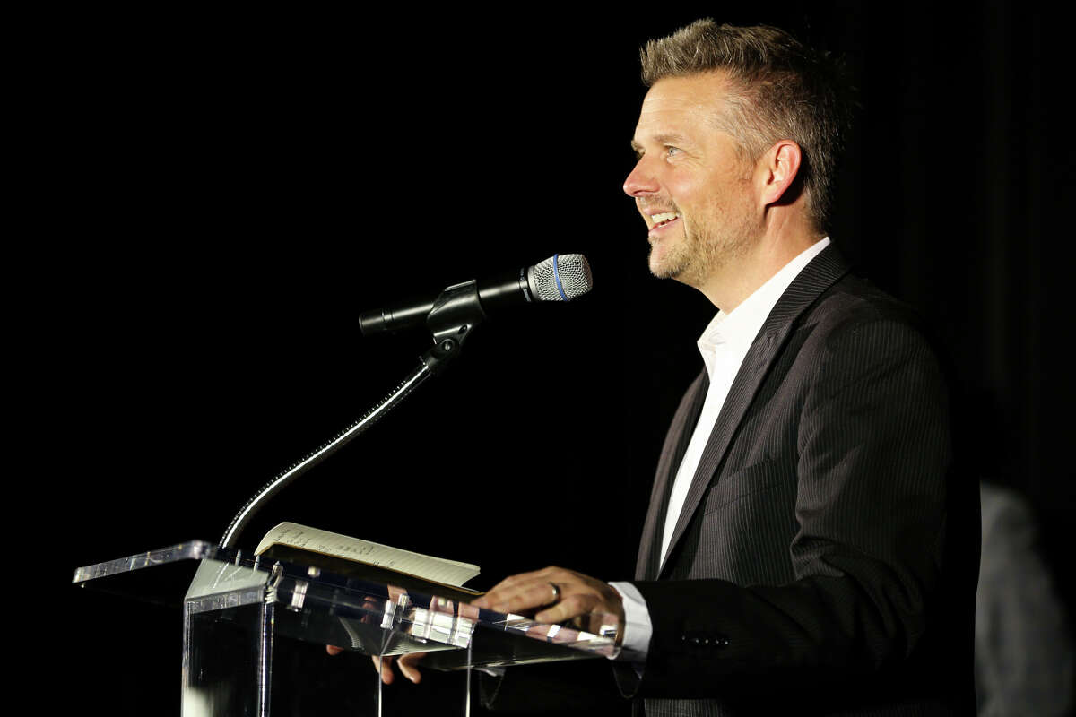 Hope for Batten disease study shines at gala