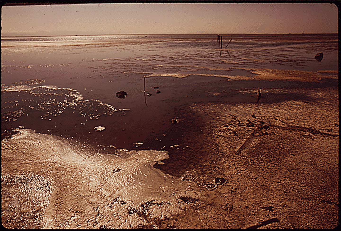 Government's vintage 'Documerica' photos capture massive pollution, Bay ...