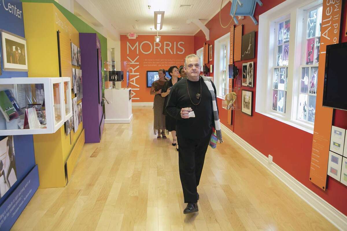 Book chronicles history of National Museum of Dance