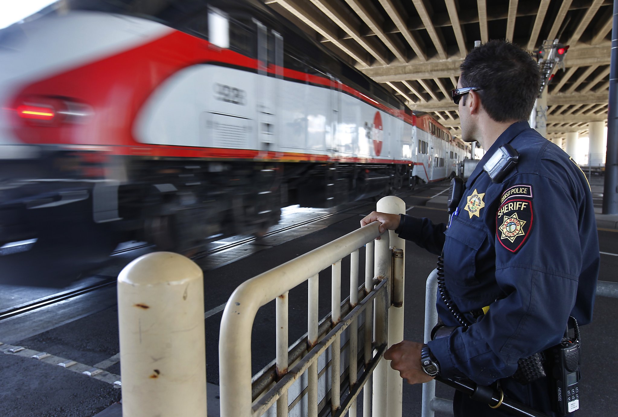Pedestrian fatally struck by Caltrain at SF crossing