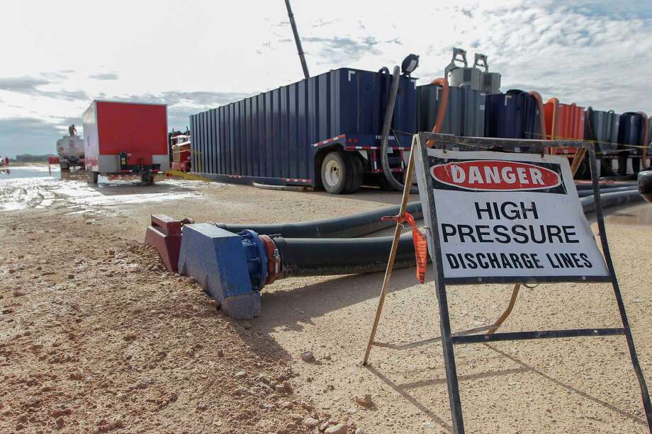 Companies in West Texas oil patch need production workers - Midland ...