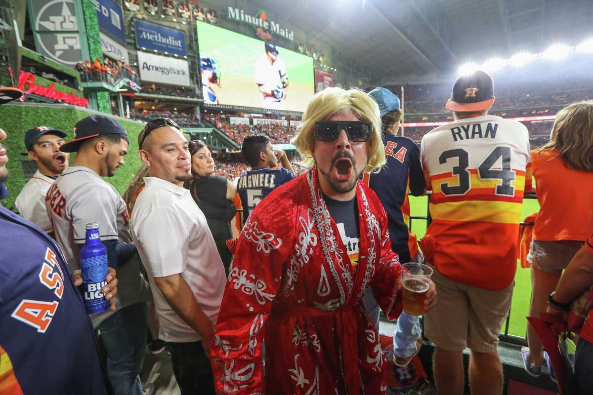 Astros fans make Minute Maid Park deafening for Game 7