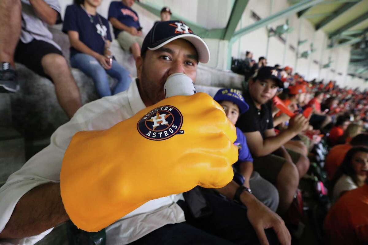 Astros fans make Minute Maid Park deafening for Game 7