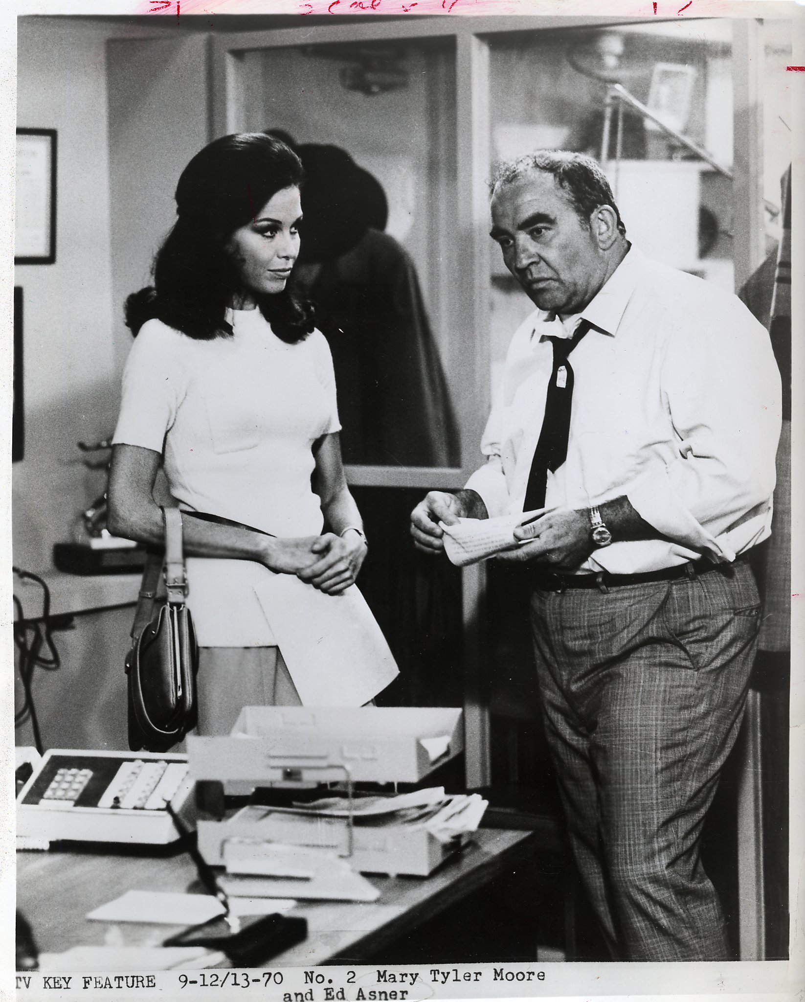 Actor Ed Asner, TV's blustery Lou Grant, dies at 91