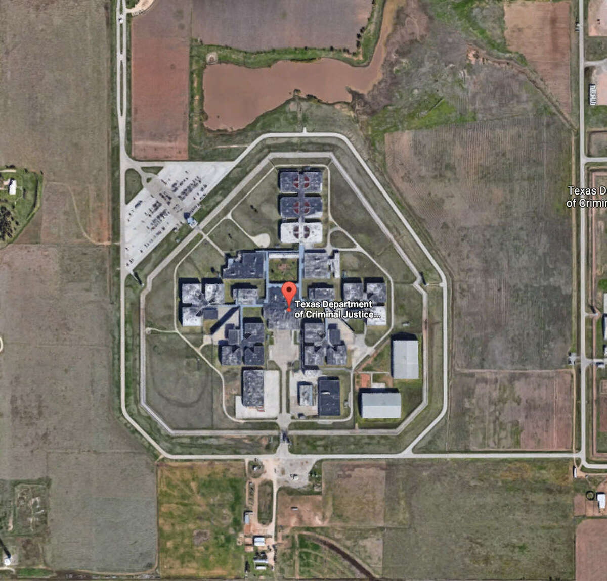 Texas female prison population rises as male population decreases