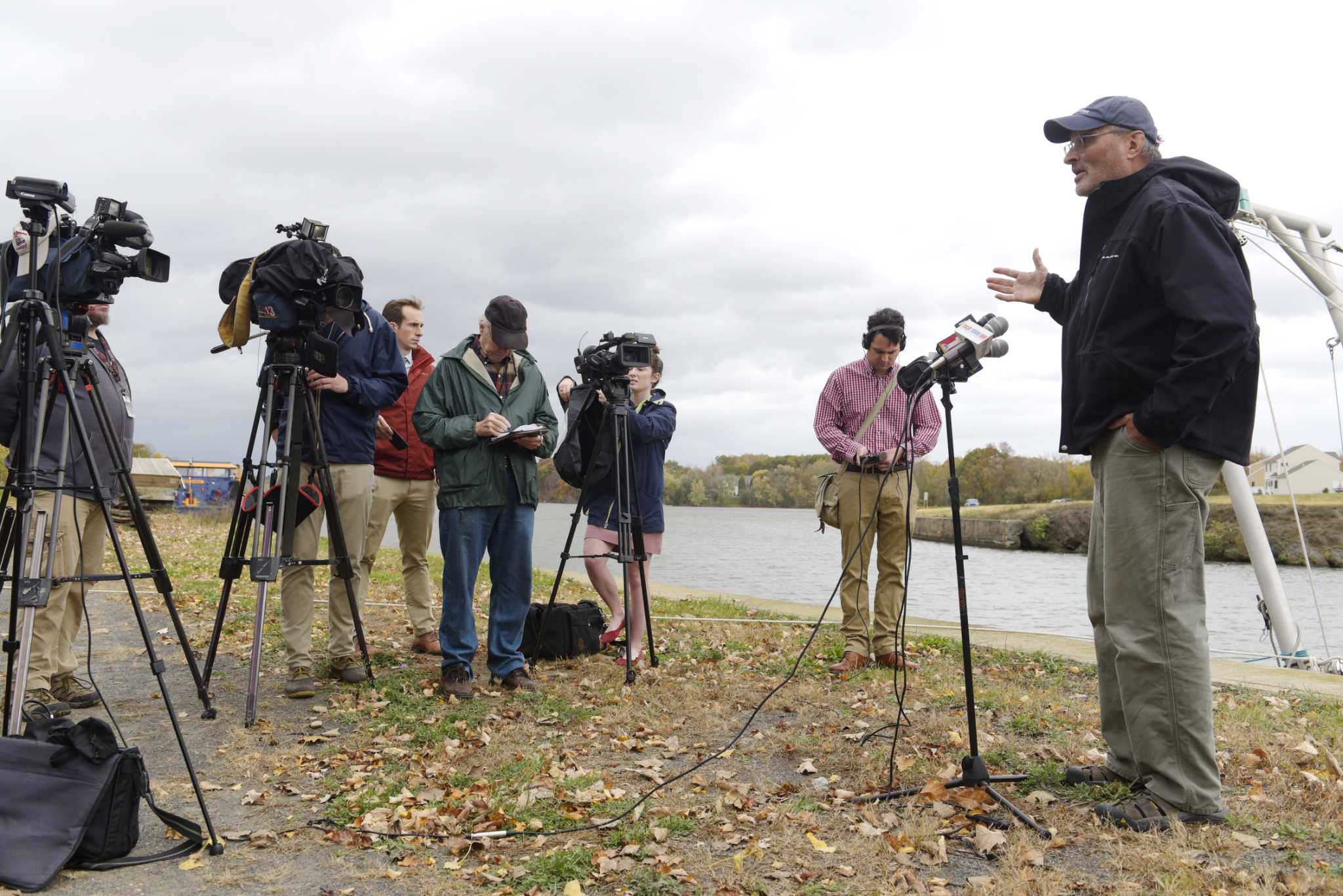 Colonie landfill may face pressure to close