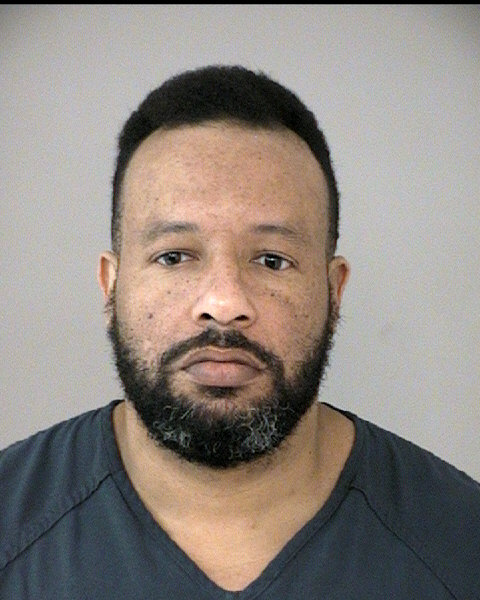 Trial begins for suspect in 1994 murder of 2 UT students