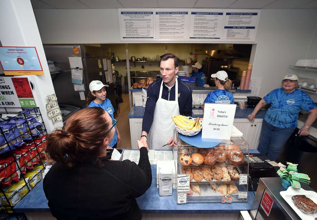 Quinnipiac men’s basketball team will face defending national champ ...