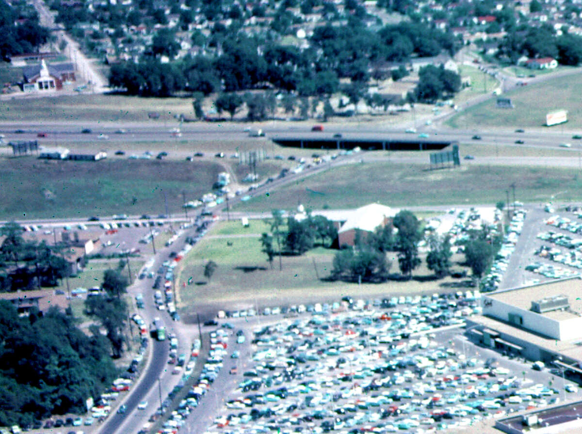Aerial photo shows how the Gulfgate area looked before the shopping ...