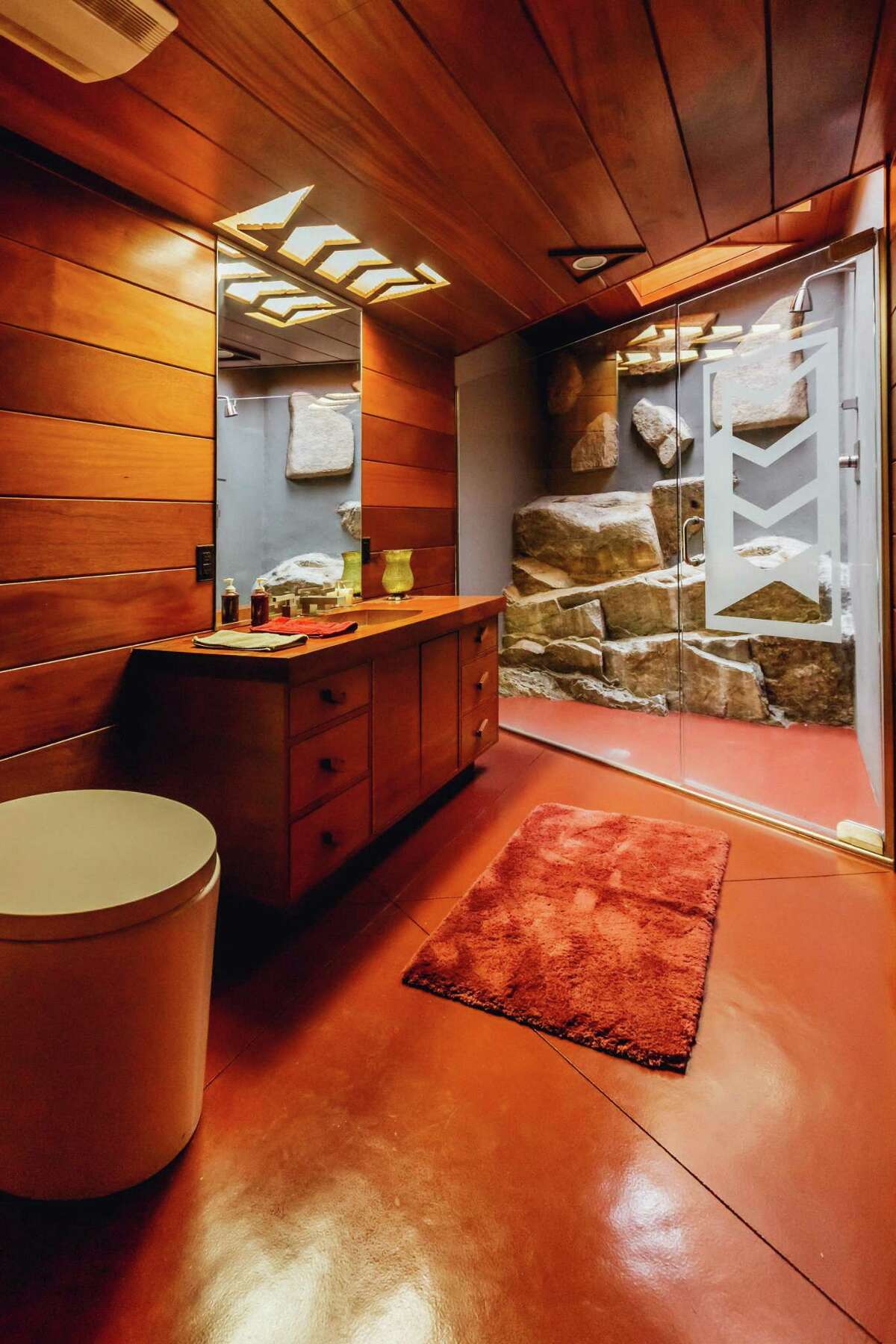 When art met architecture on Petra Island