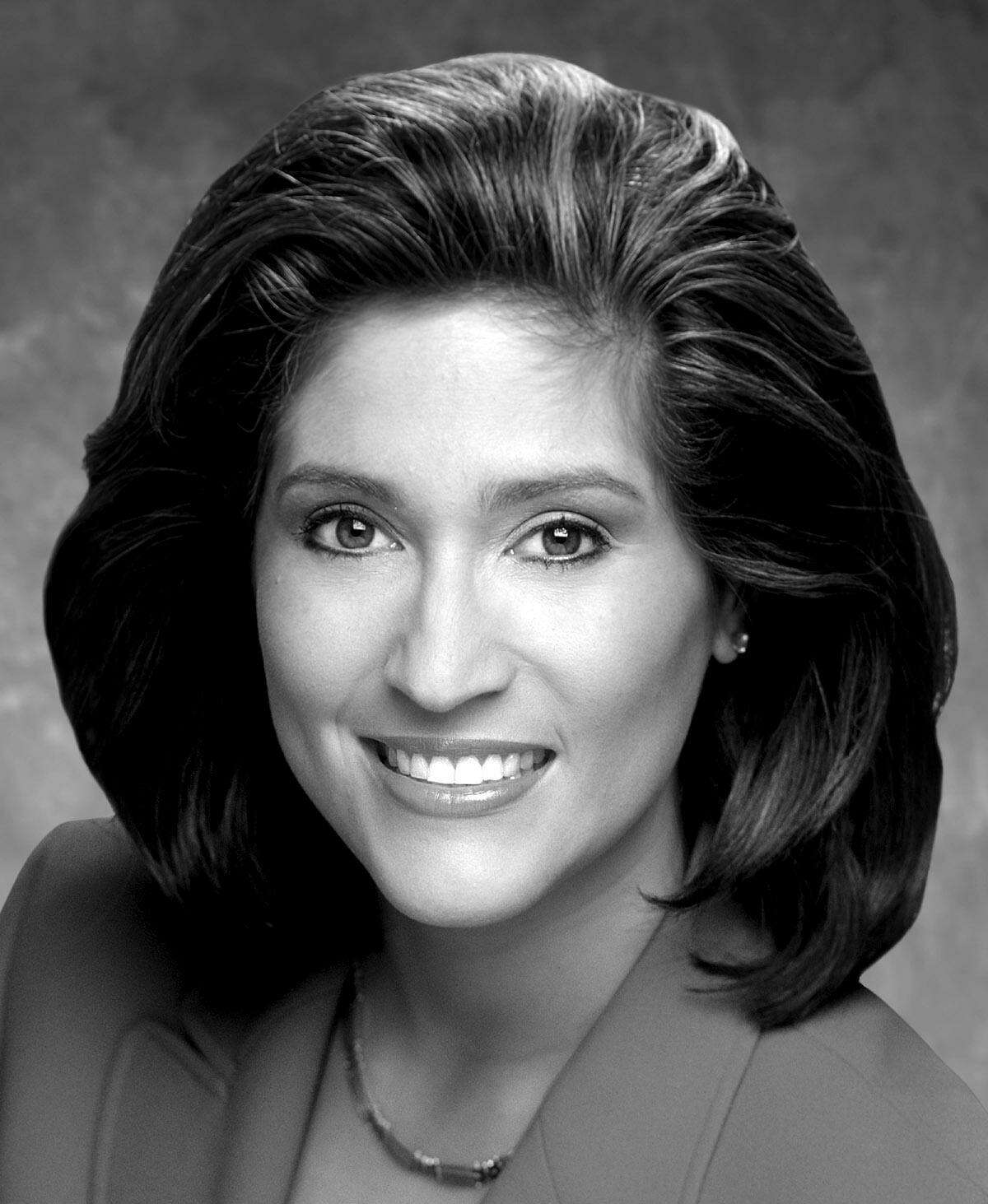 Anchorwoman Sarah Lucero, now a bodybuilder, is leaving KENS-TV