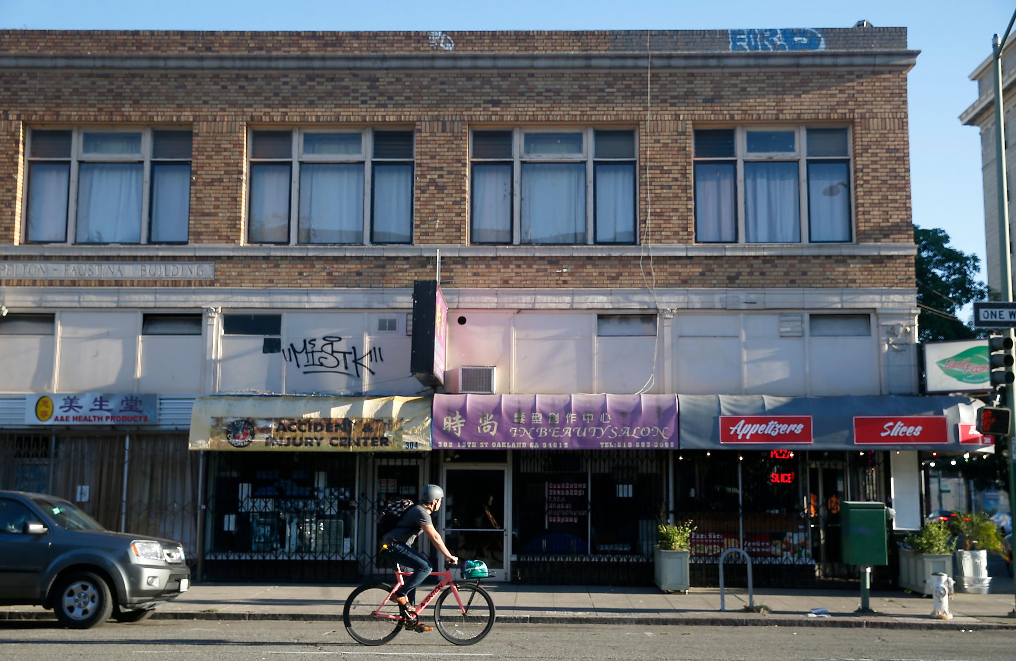 Affordable housing program in Oakland helps keep Section 8 renters in place