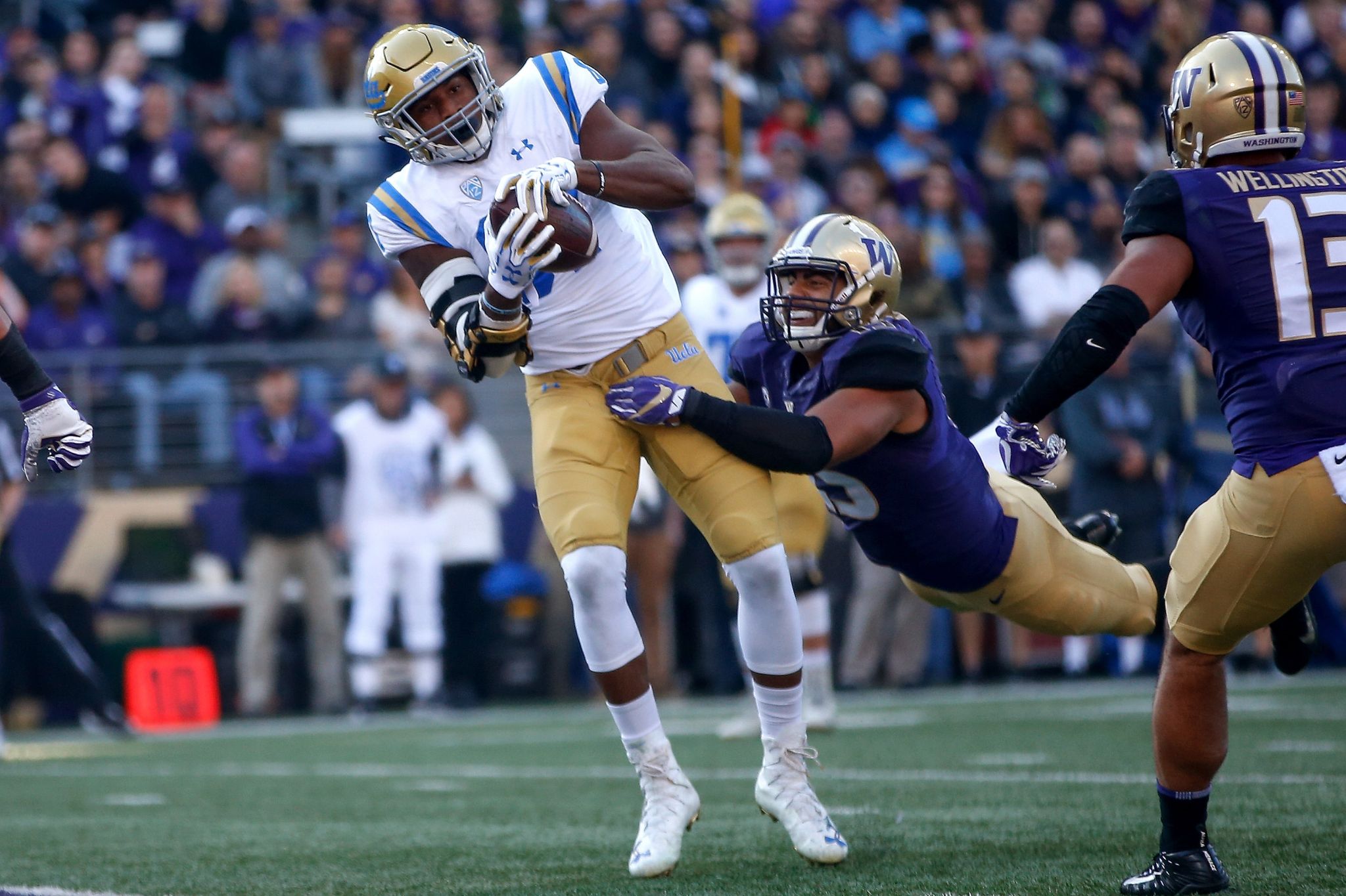 Power-ranking the Pac-12's football uniforms
