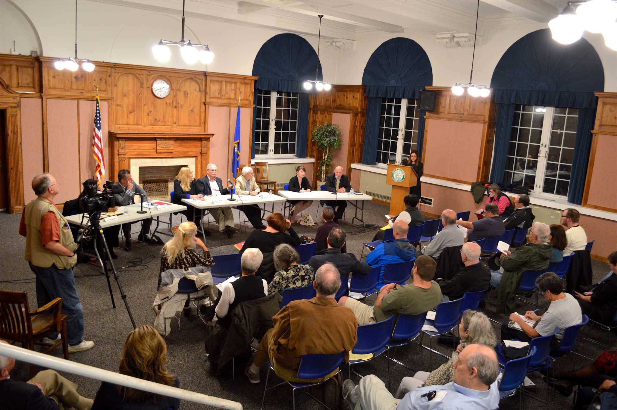 Norwalk Board of Ed candidates talk issues at LWV forum