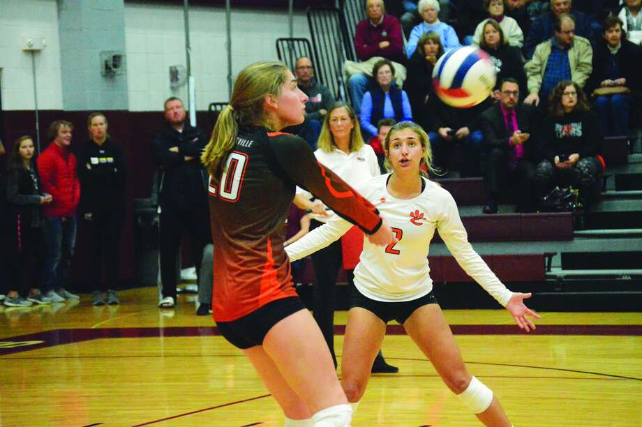 GIRLS' VOLLEYBALL: Tigers topple Panthers in semifinal - The ...