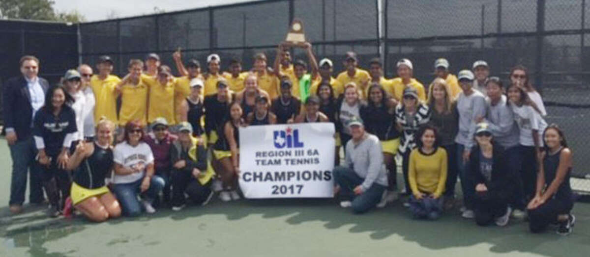 Cypress Ranch wins team tennis region title, advances to state