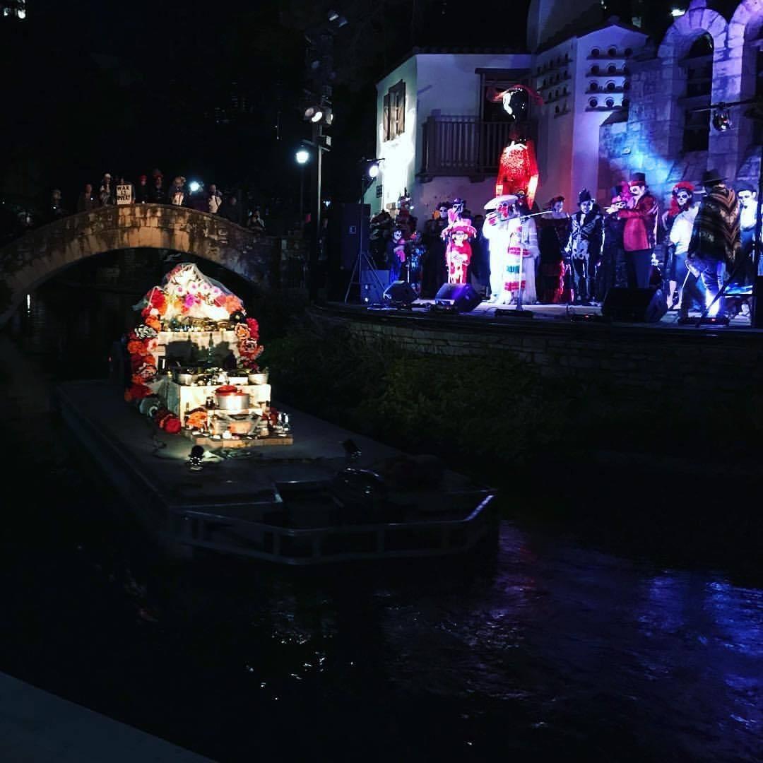 Floating altar honoring Chili Queens returns to River Walk